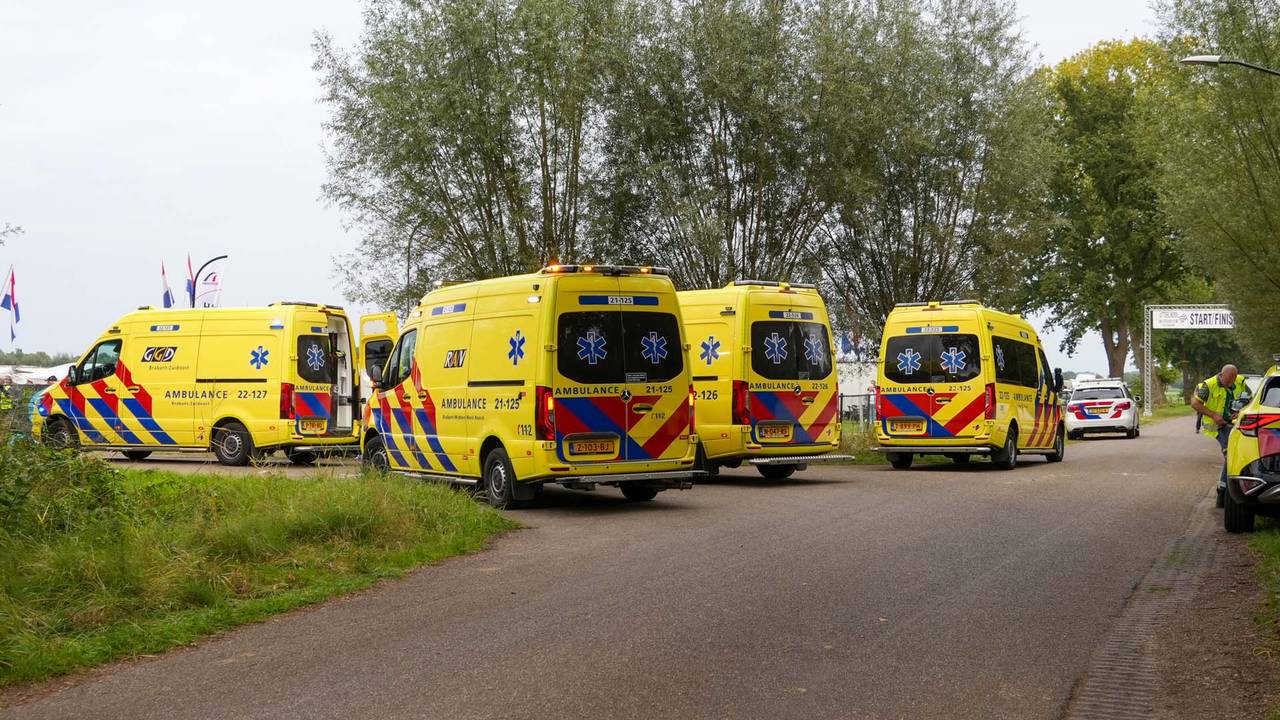 112-nieuws: motor botst met auto • dodelijk ongeluk met zijspan ... 112-nieuws: motor botst met auto • dodelijk ongeluk met zijspan ...