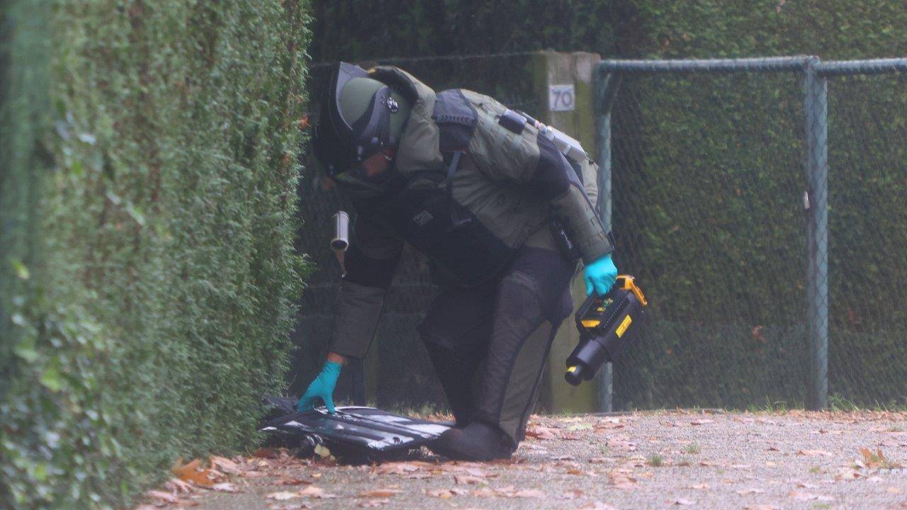 Aanhouding man na vondst zelfgemaakt explosief bij huizen - Omroep Brabant