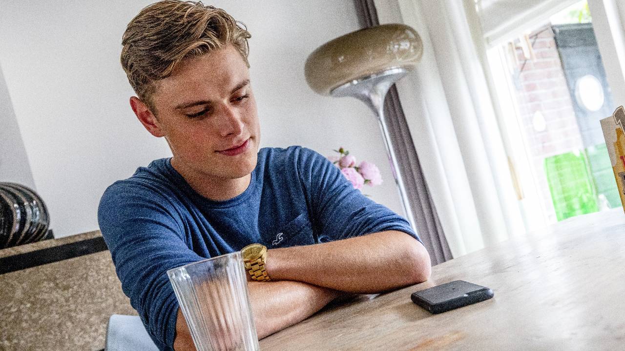 Zo overleef je de stress voor de examenuitslag: 'Blijf weg bij je ...