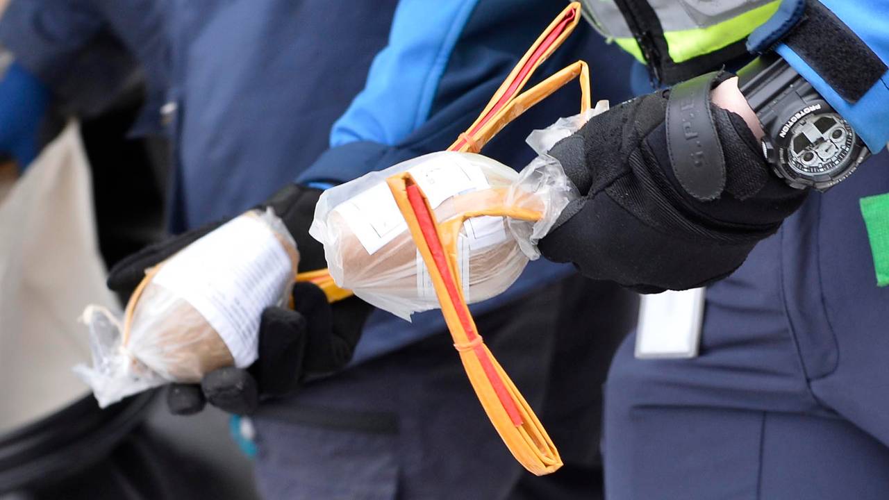 Eerste vuurwerk Breda ingeleverd: 'Degenen die deze rommel maken, mogen ...