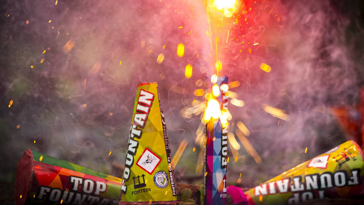 Whirlwinds at the start of the year: how to light fireworks safely Whirlwinds at the start of the year: how to light fireworks safely