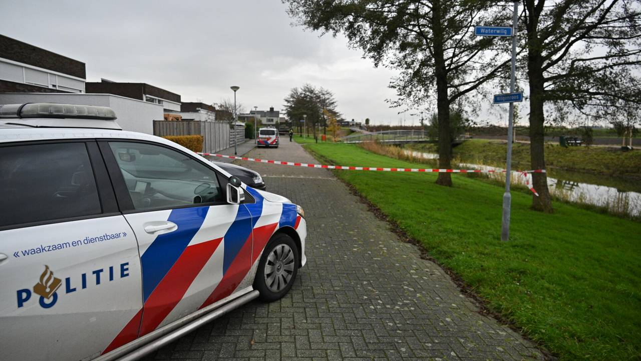 Dode vrouw gevonden in een sloot door een voorbijganger - Omroep Brabant