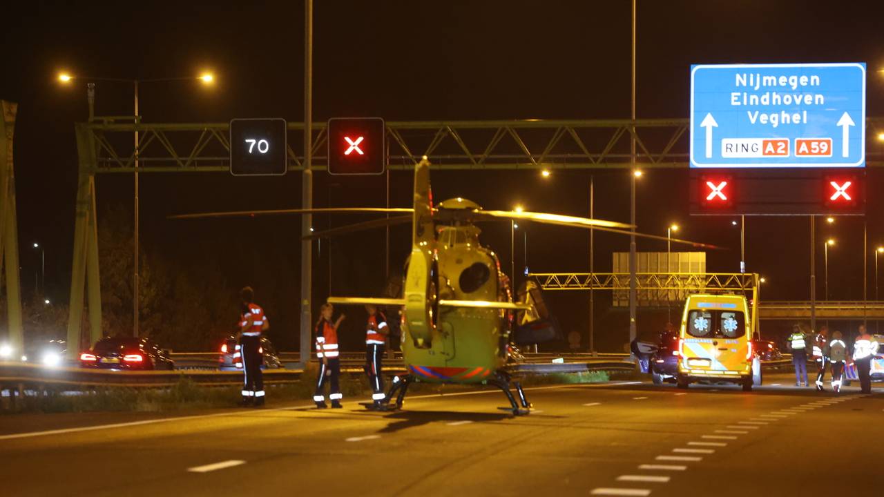 Motorrijder (30) omgekomen bij ongeval op A2, bestuurder auto nog ...