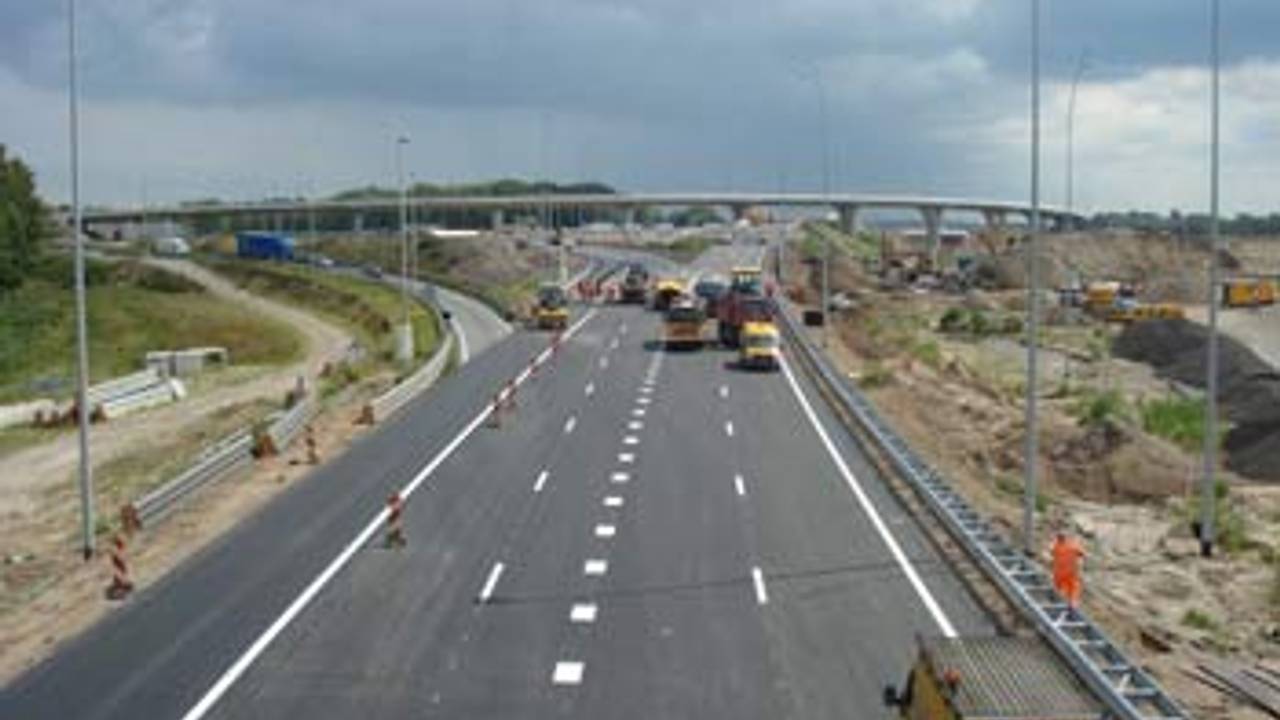 Derde rijstrook voor A2 tussen Leenderheide en Valkenswaard - Omroep ...