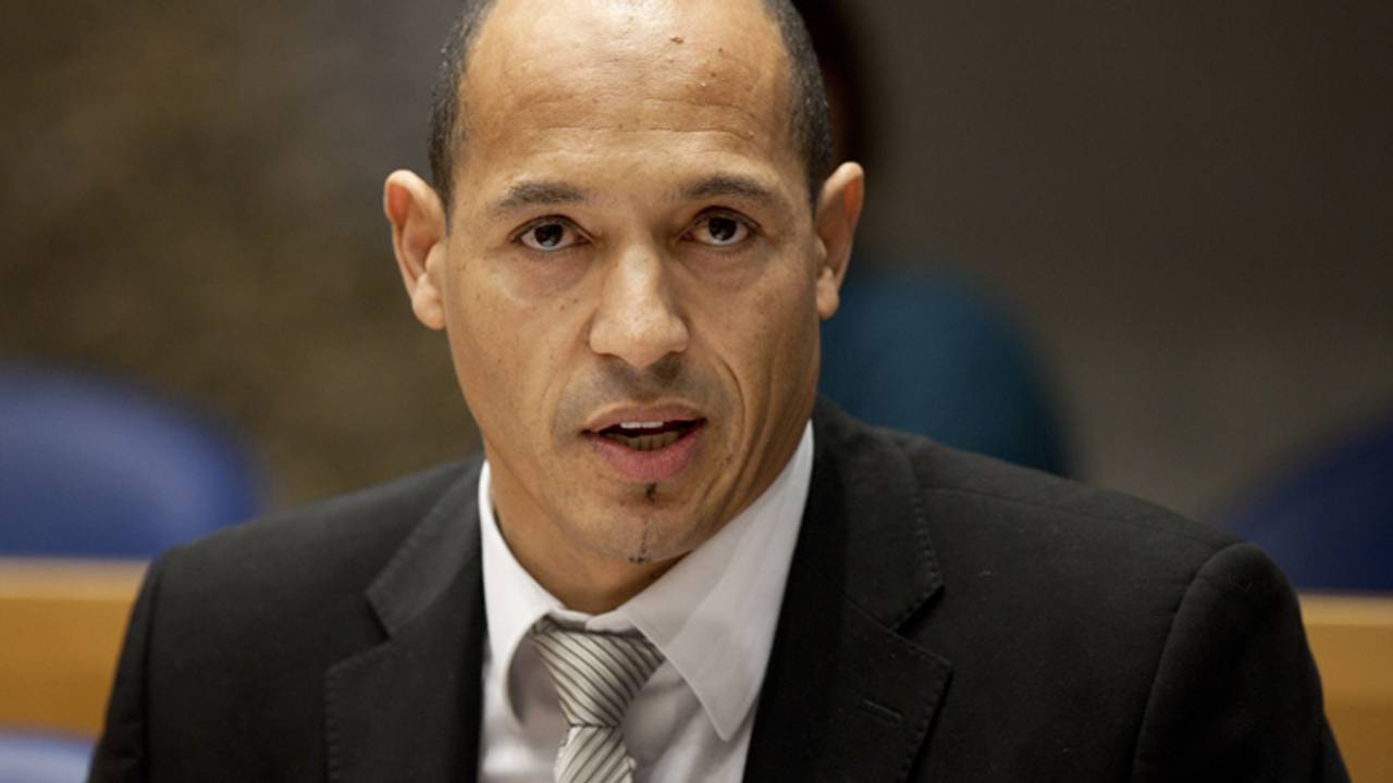 PVV'er James Sharpe bekent leugen over veroordeling - Omroep Brabant