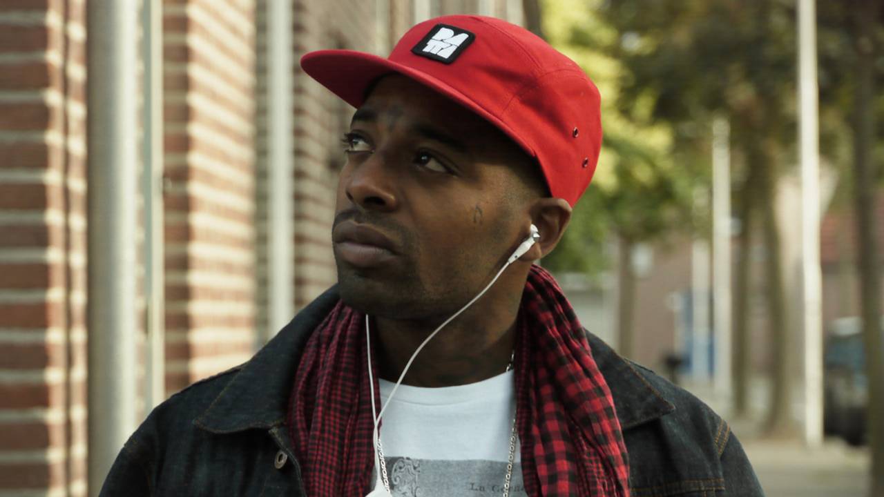 Eindhovense rapper Kempi onder voorwaarden vrij - Omroep Brabant