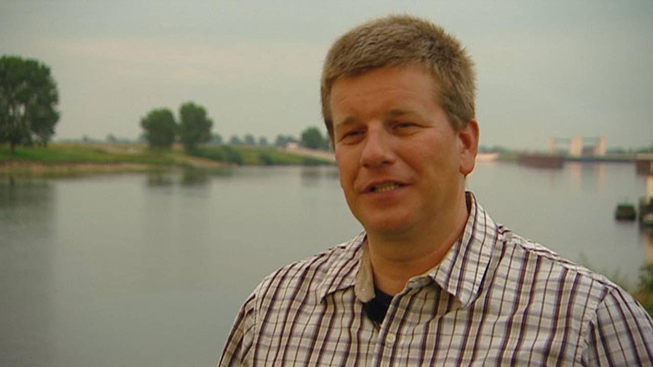 Milko van Gool uit Lith moet zwemtocht van 44 kilometer een dag ...