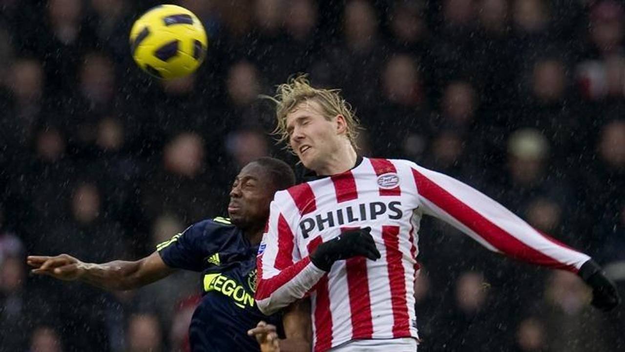 Toivonen schiet PSV naar zege op FC Utrecht - Omroep Brabant