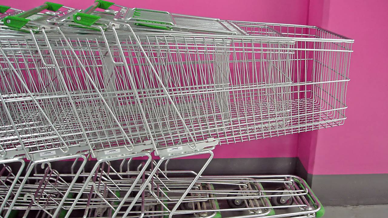 Supermarkt C1000 in Nuenen riskeert boete als winkel op zondag opent ...