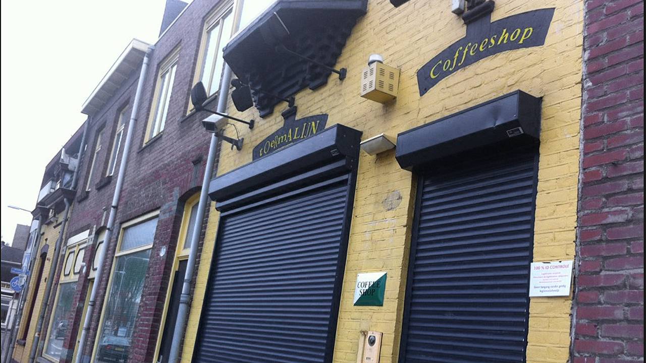 Proefproces coffeeshop Toermalijn Tilburg; wietpas niet in strijd met ...