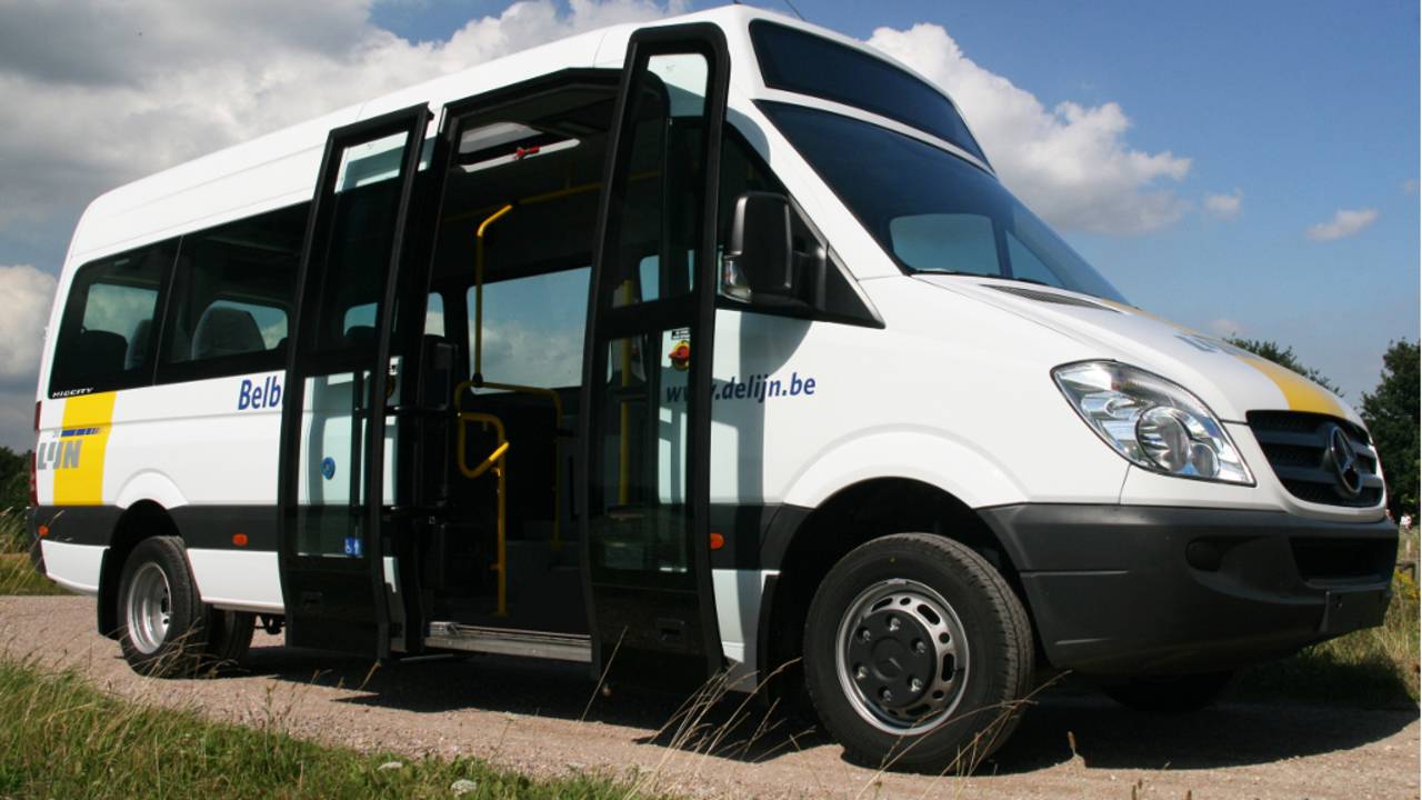 VDL Bus& Coach krijgt Belgische busorder van 9,6 miljoen euro - Omroep ...