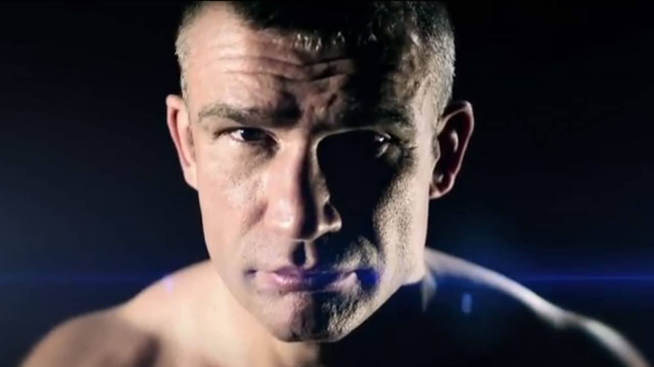 Kickbokslegende Peter Aerts neemt afscheid met winst - Omroep Brabant