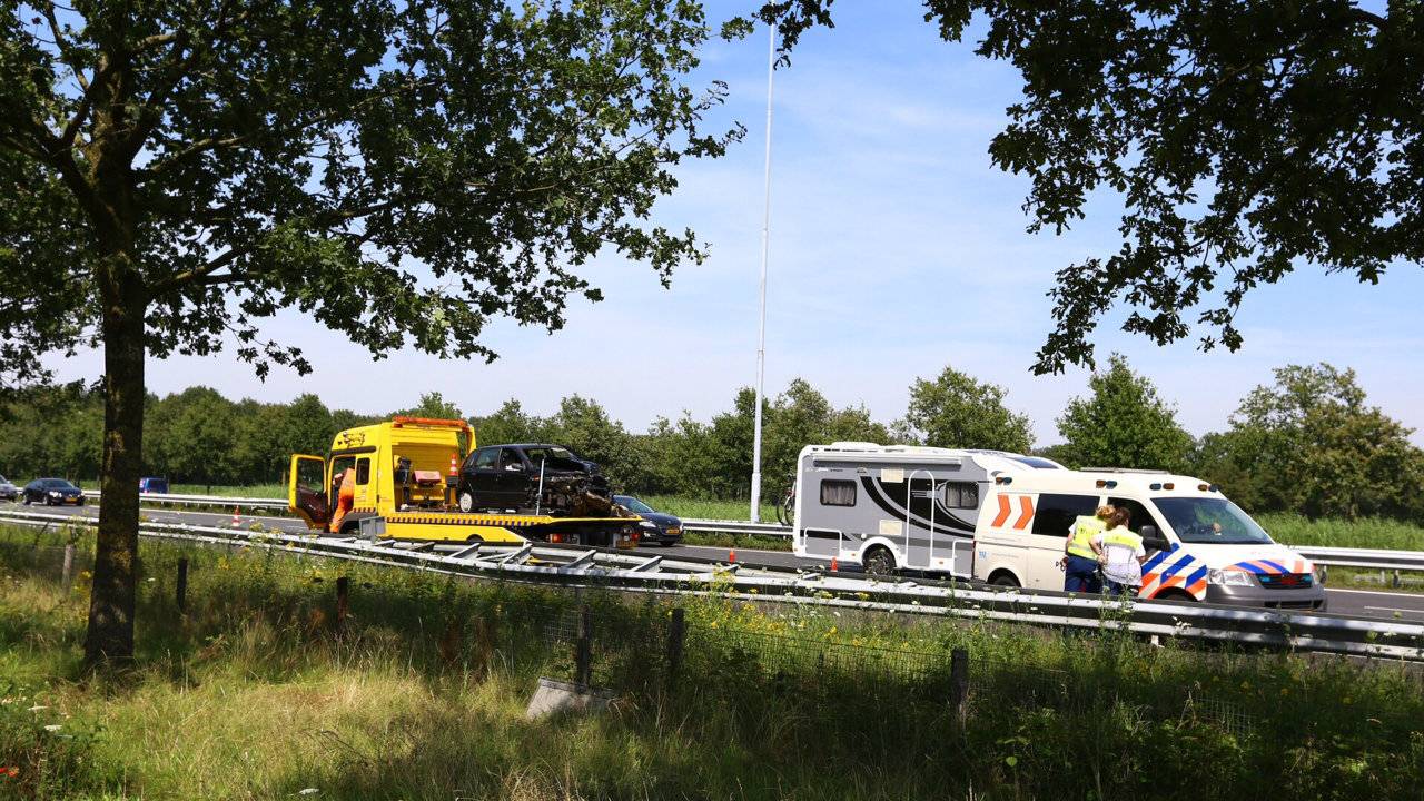 Twee gewonden bij ongeval op A2 bij Boxtel, rijstroken weer vrij ...