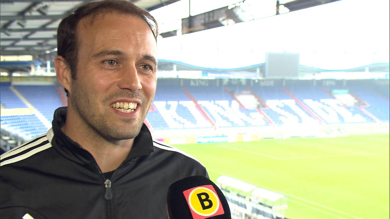 Joris Mathijsen wil nog een jaar blijven voetballen, maar gaat niet ...