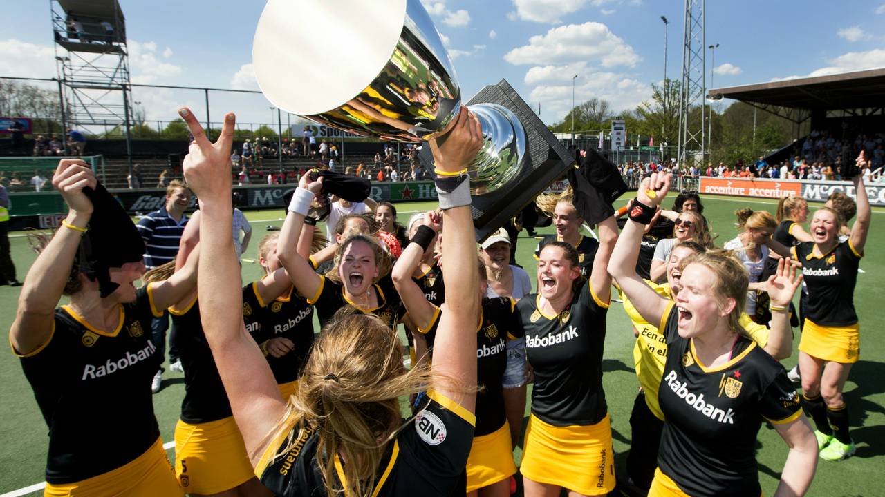 Hockeysters HC Den Bosch pakken derde landstitel op rij - Omroep Brabant