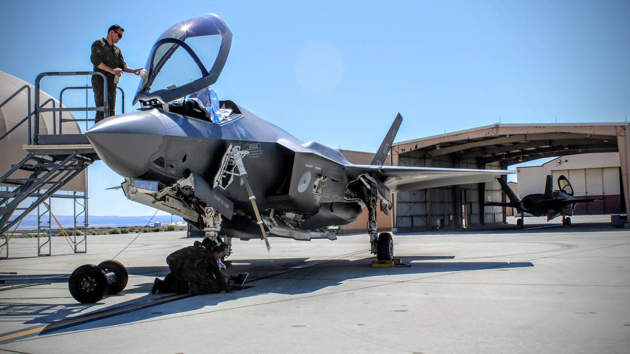 Extra onderhoud Joint Strike Fighter naar Woensdrecht - Omroep Brabant