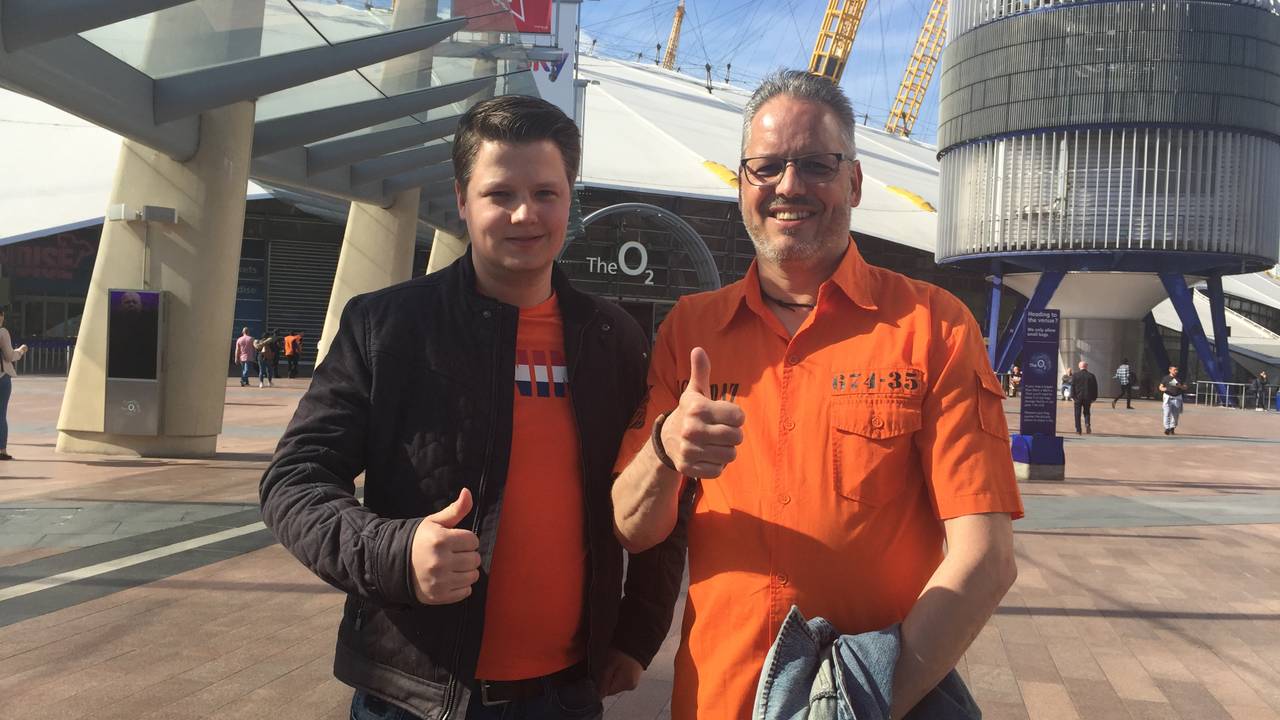 Koen en Ron juichen niet alleen voor Michael van Gerwen: 'Mij maakt het ...