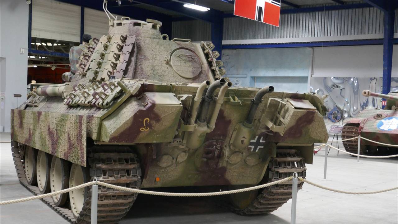 Duitse tank die op transport moet naar het Oorlogsmuseum Overloon ...