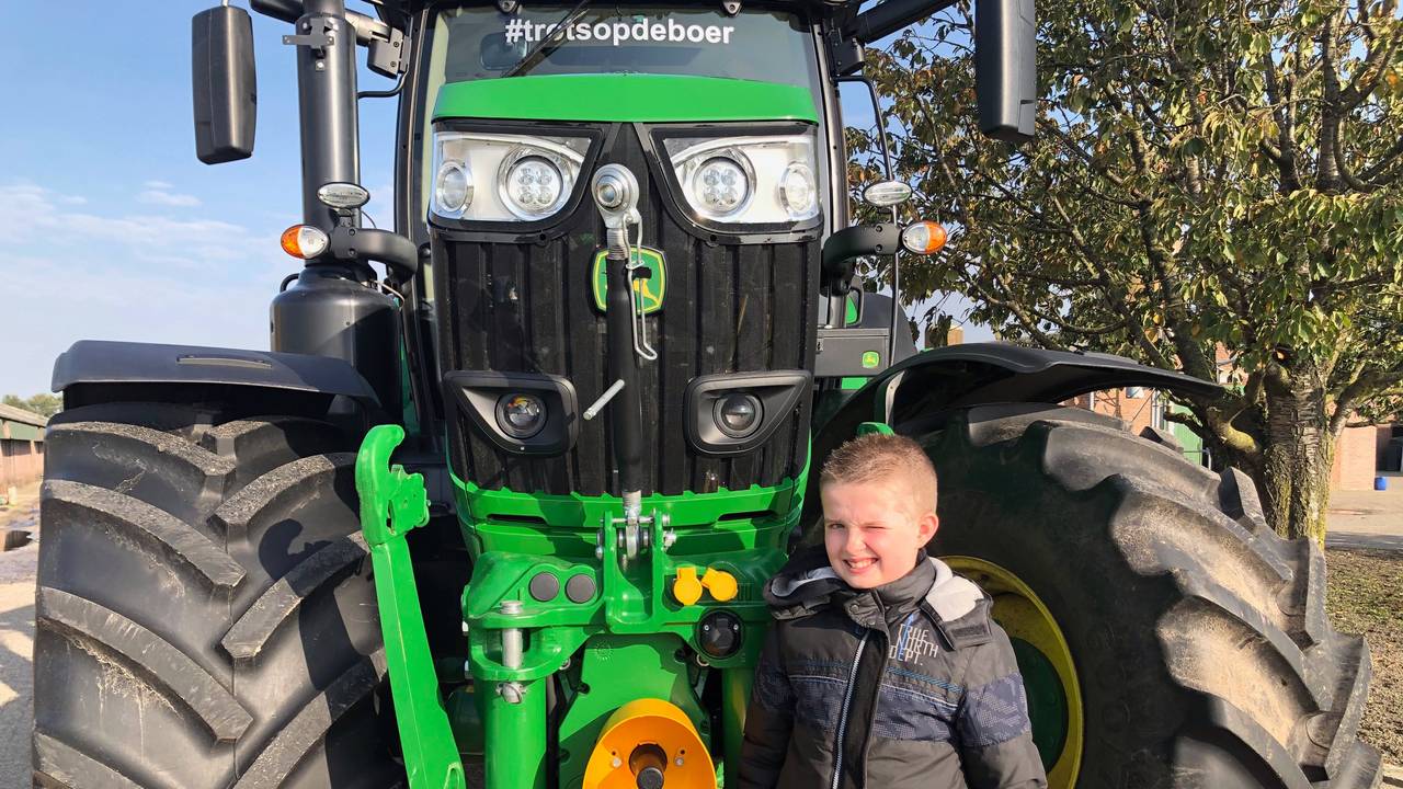 Luuk (11) protesteert mee met boze boeren: 'Ik wil ook nog boer worden ...