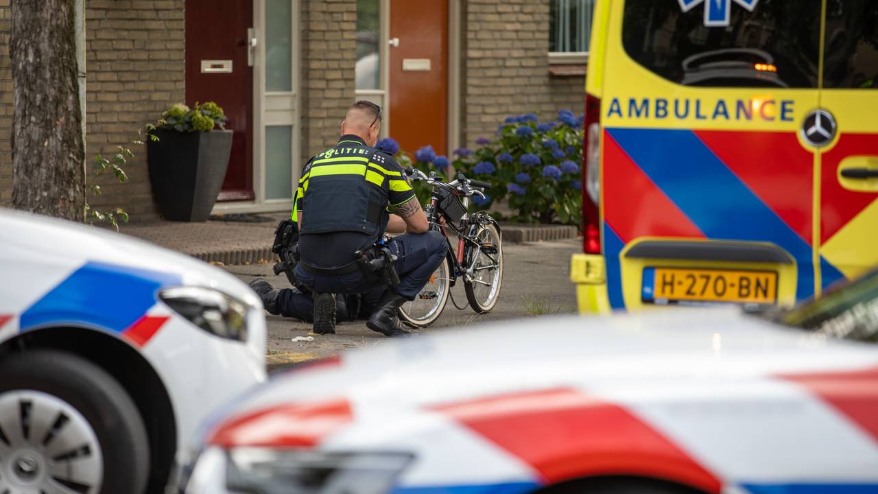 112-nieuws: meisje op fiets aangereden • botsing na mislukte ...