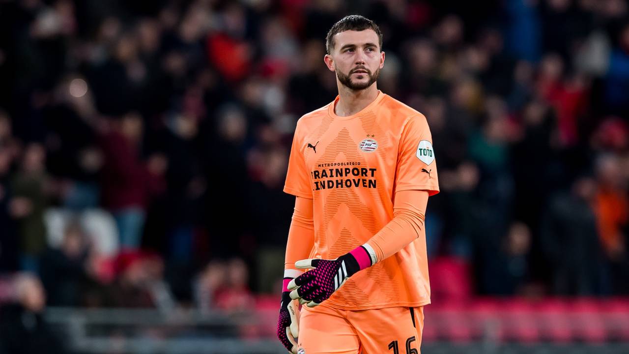 Mental coach hielp gepasseerde PSV-goalie Drommel: 'Lastige tijd gehad ...