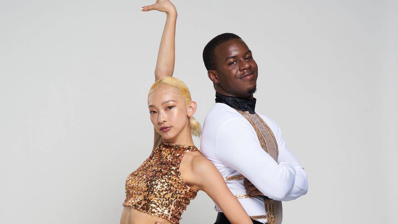 Eindhovense danser Carlton breekt door in China: 'Ze schreeuwen je naam' - Omroep Brabant