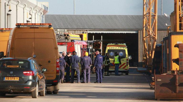Bedrijfsongeval bij Heijmans in Rosmalen: man gewond - Omroep Brabant