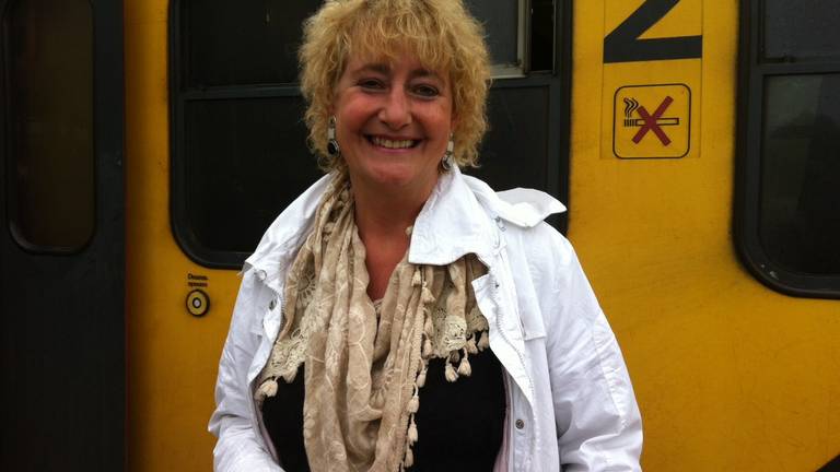 Burgerinitiatief van Maria Smit uit Helmond woensdag in Tweede Kamer ...