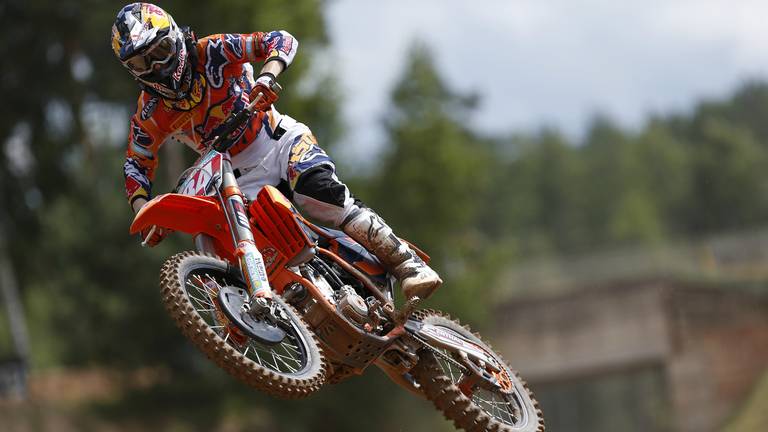 Jeffrey Herlings evenaart record Dave Strijbos met winst in GP Letland ...