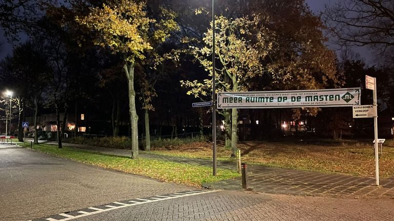 Les in de lerarenkamer: ouders willen oplossing overvolle basisschool ...
